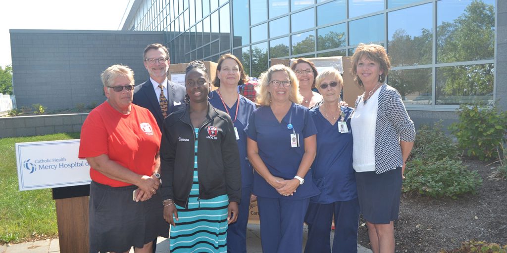 Mercy Hospital Nurses Donate Over 1,500 Uniforms to Texas Nurses ...